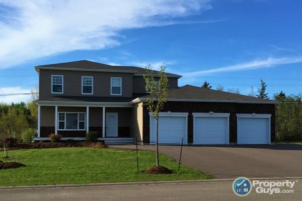 Houses for sale in Riverview, NB - PropertyGuys.com