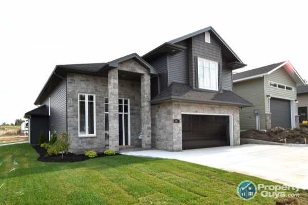 Houses for sale in Thunder Bay, ON - PropertyGuys.com